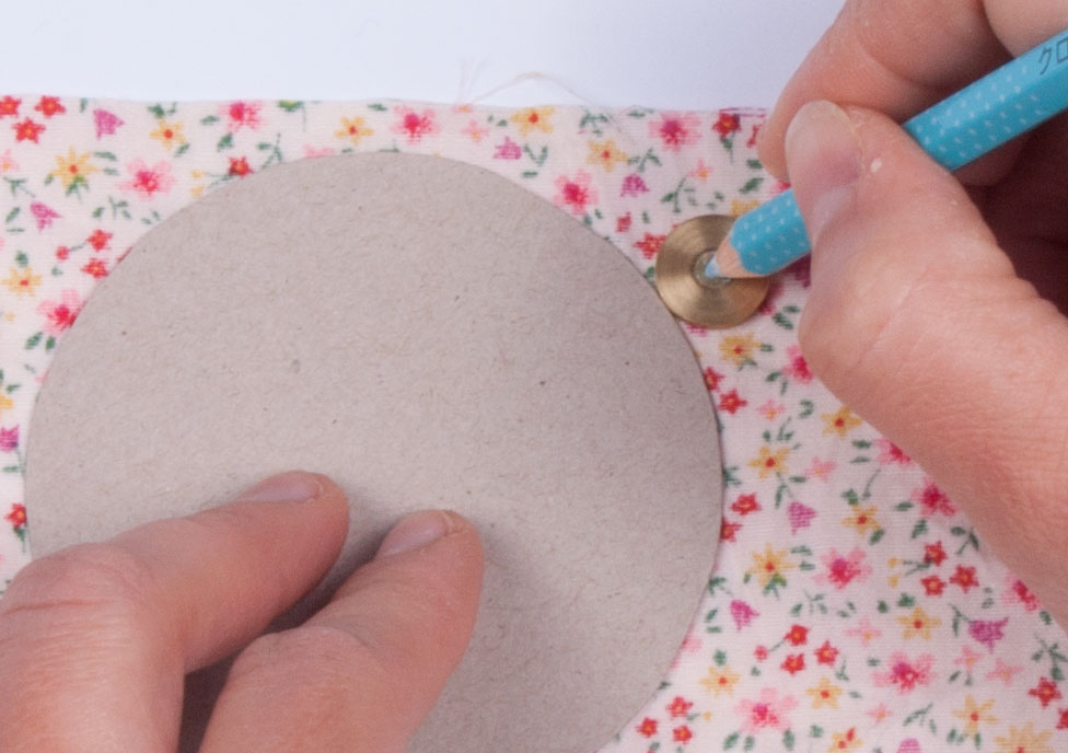 Essential Patchwork and Quilting Toolkit Part 3 | Sewing Tips ...